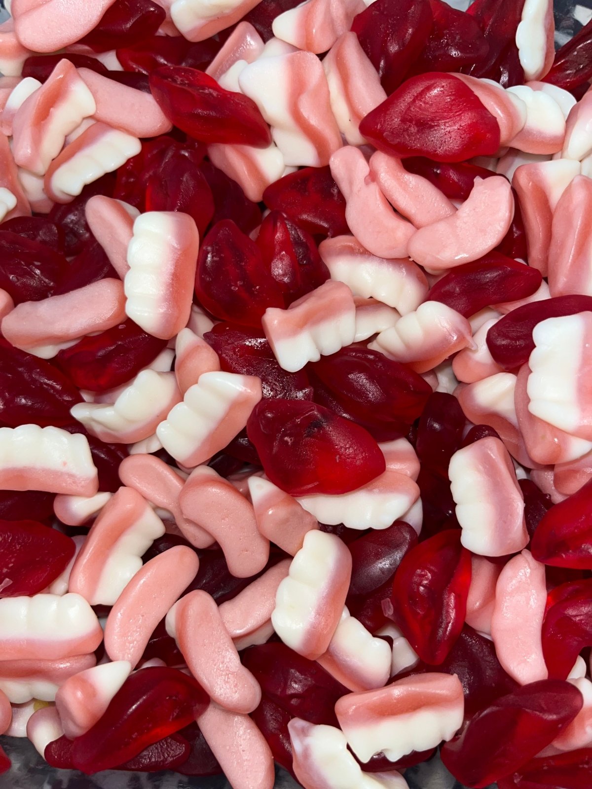 Teeth & Lips – Essex Sweet Tooth